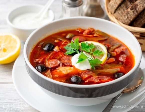 Классическая солянка мясная сборная — Пошаговый рецепт приготовления с ...